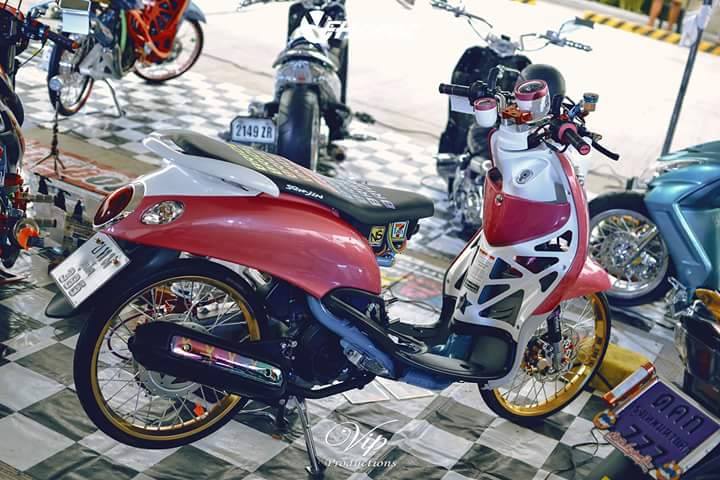 45 Foto dan Gambar Modifikasi Motor Matic - Modif Keren