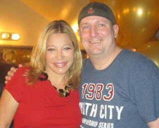 VJBrendan.com: New Taylor Dayne - Change The World