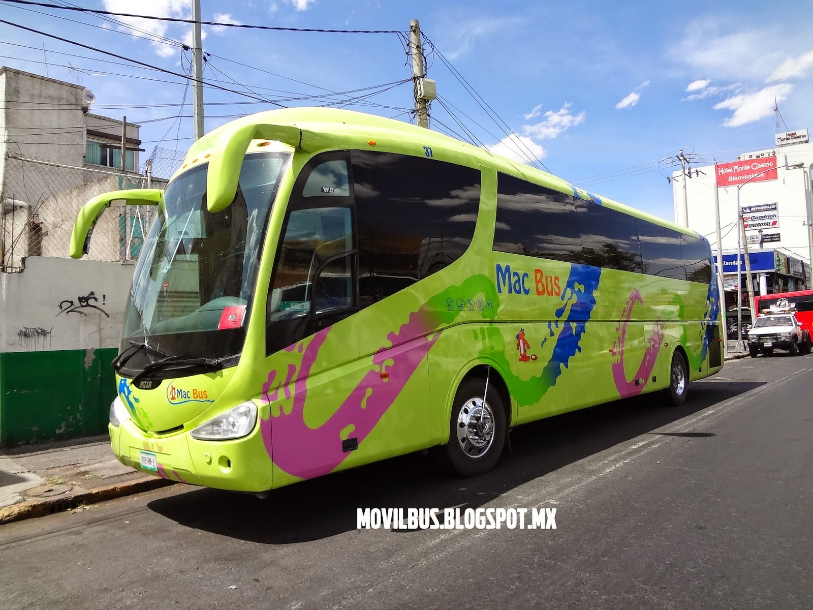 MOVILBUS: IRIZAR PB ACM VI II MAC BUS.