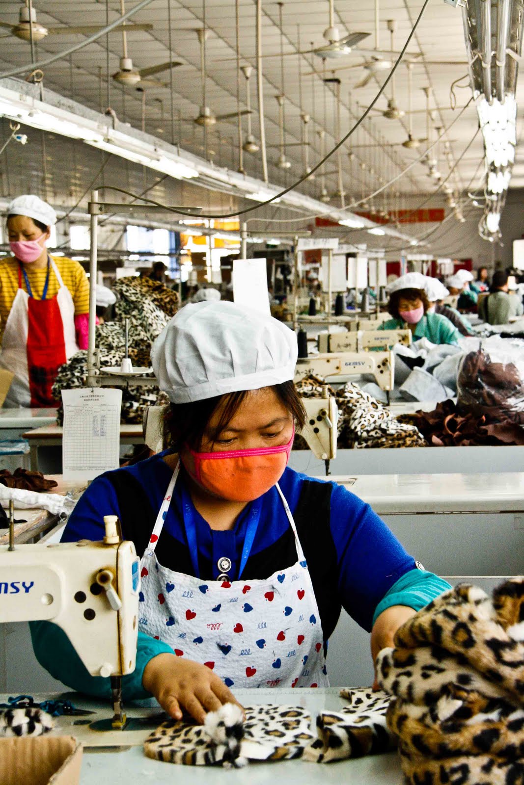 Life on Nanchang Lu: Shanghai Factory Girls