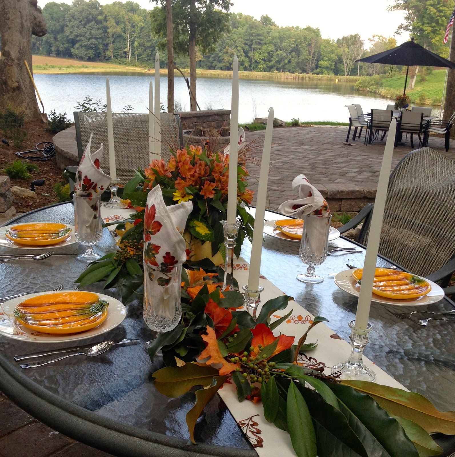 A Perfect Setting: A Lake View Setting for Fall