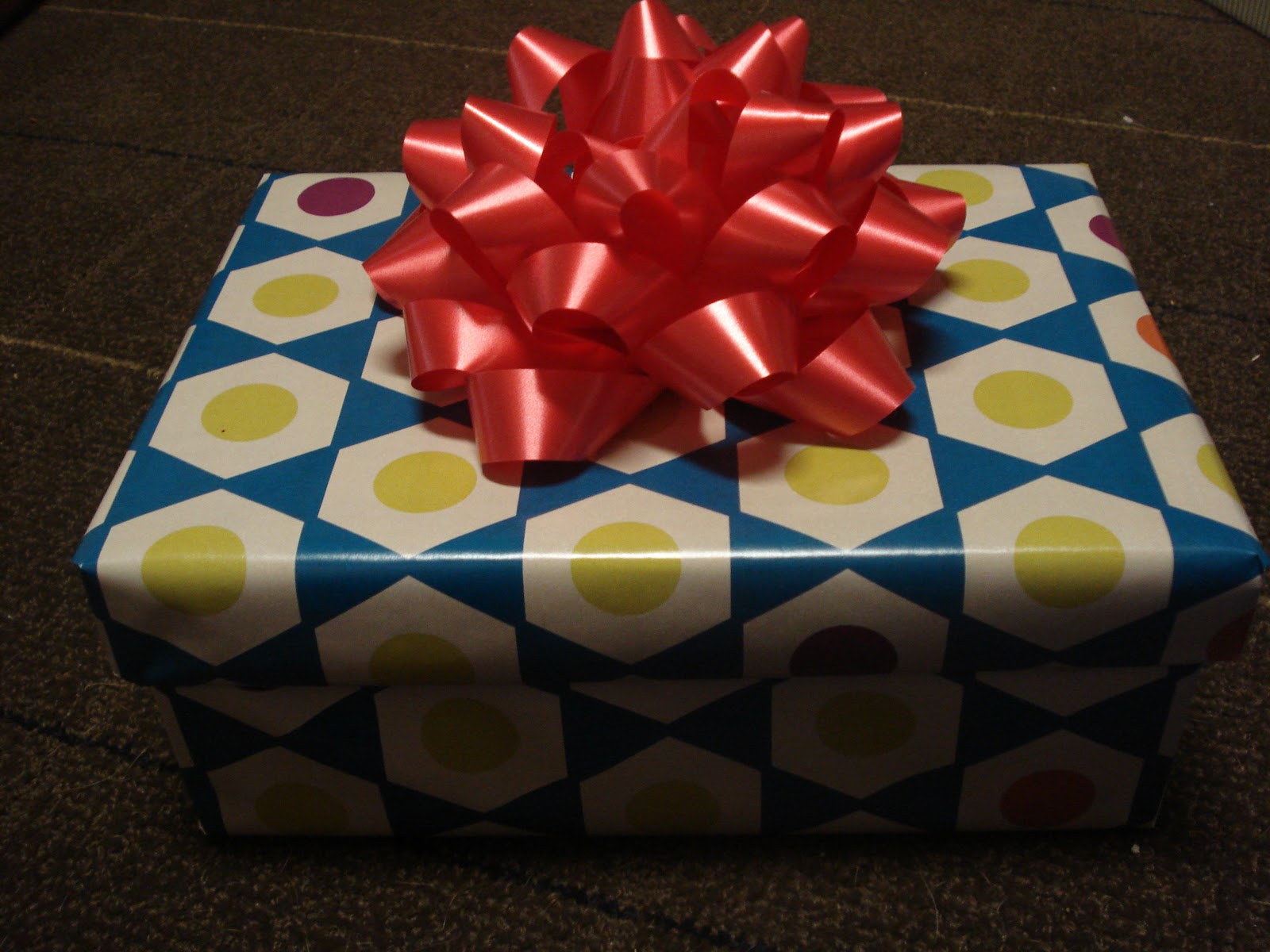 se la cava.: Reusable Gift Box