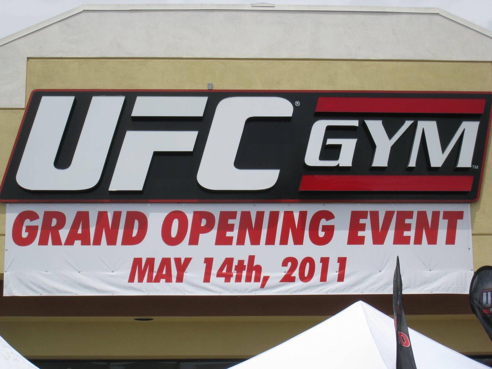 My Autograph Signings: UFC Gym Grand Opening