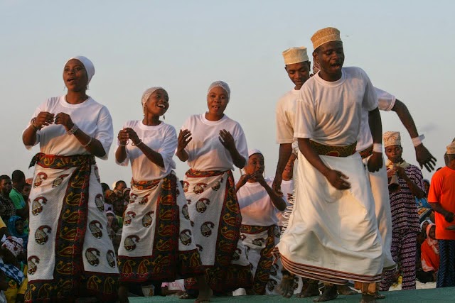 ASILI NA UTAMADUNI WA ZANZIBAR: Albamu