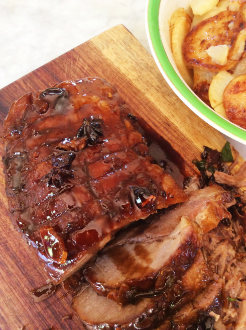 In en om die huis: Klewerige Varknek