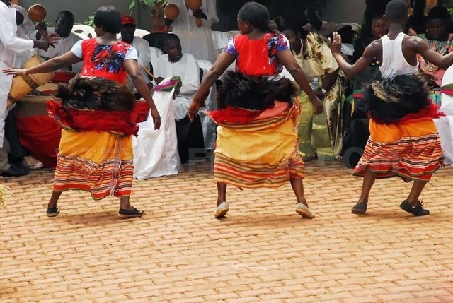 Cultural Safaris in Uganda: Buganda's traditional dances - Cultura ...