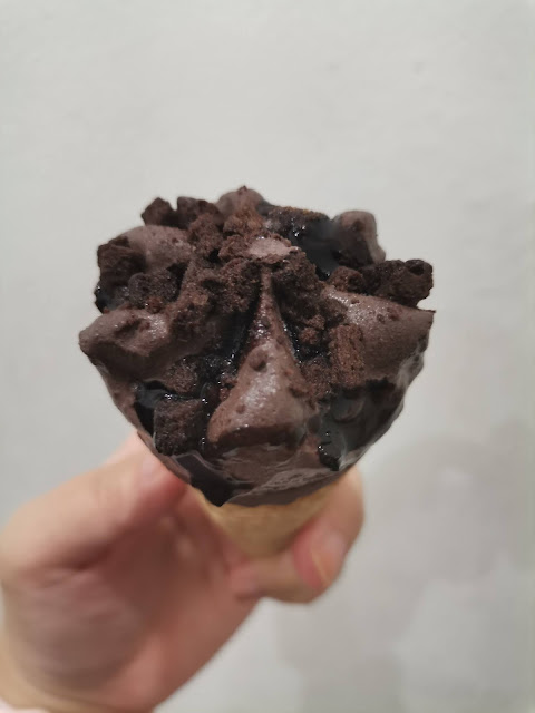 Farhana Jafri: Cornetto Dark Chocolate Brownie