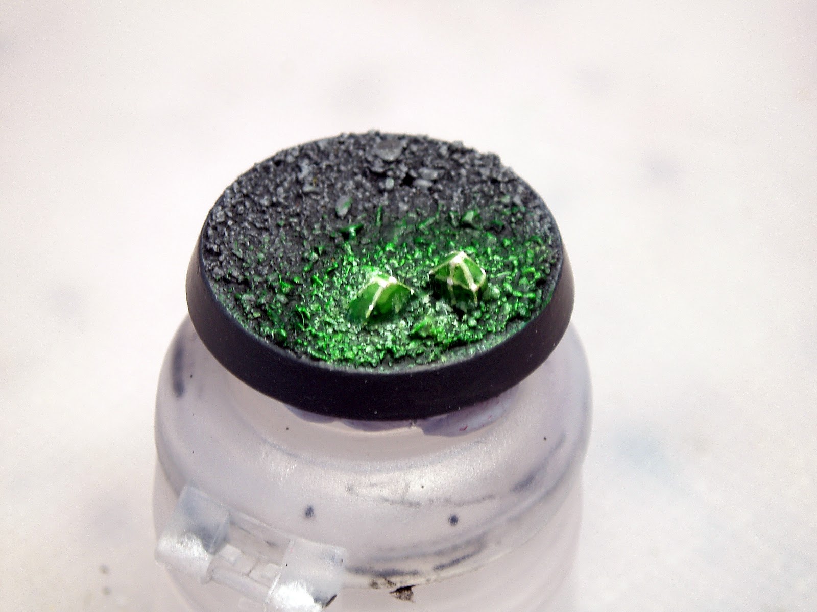 Aurelius Legion: Hobby 101 - Necron Crystal Bases