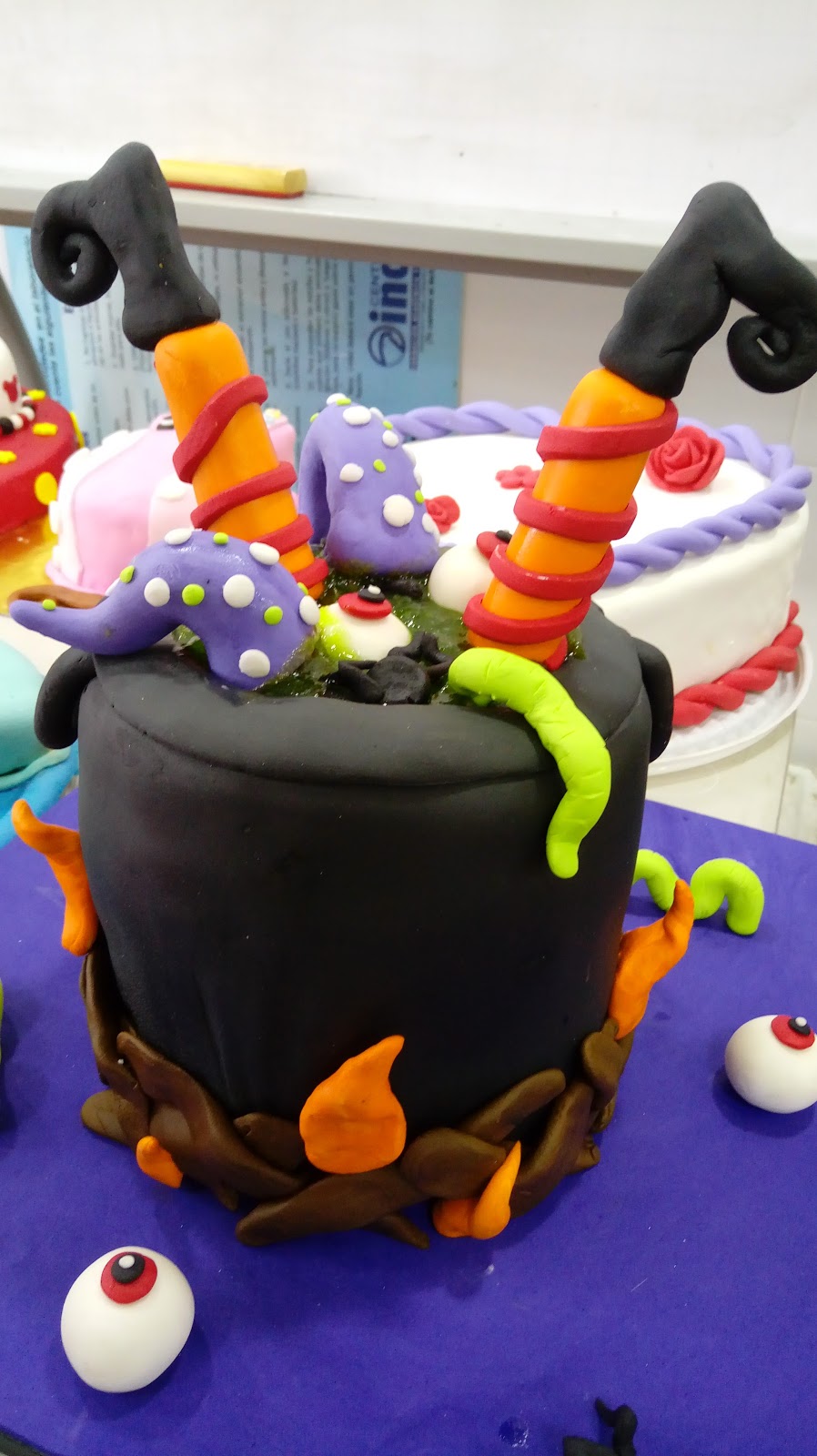 MAYRA MAYA PERTUZ DEL VALLE: FOTOS PUDINES DECORADOS CON PASTA LAMINADA ...