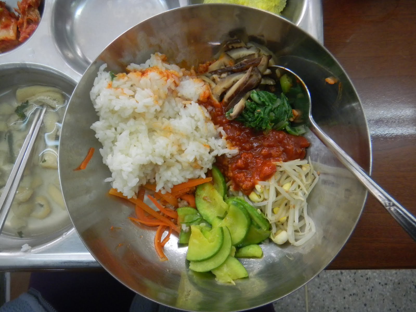 Kimchi and Me: Adventures From the Future: Korean School Lunch in Photos #2