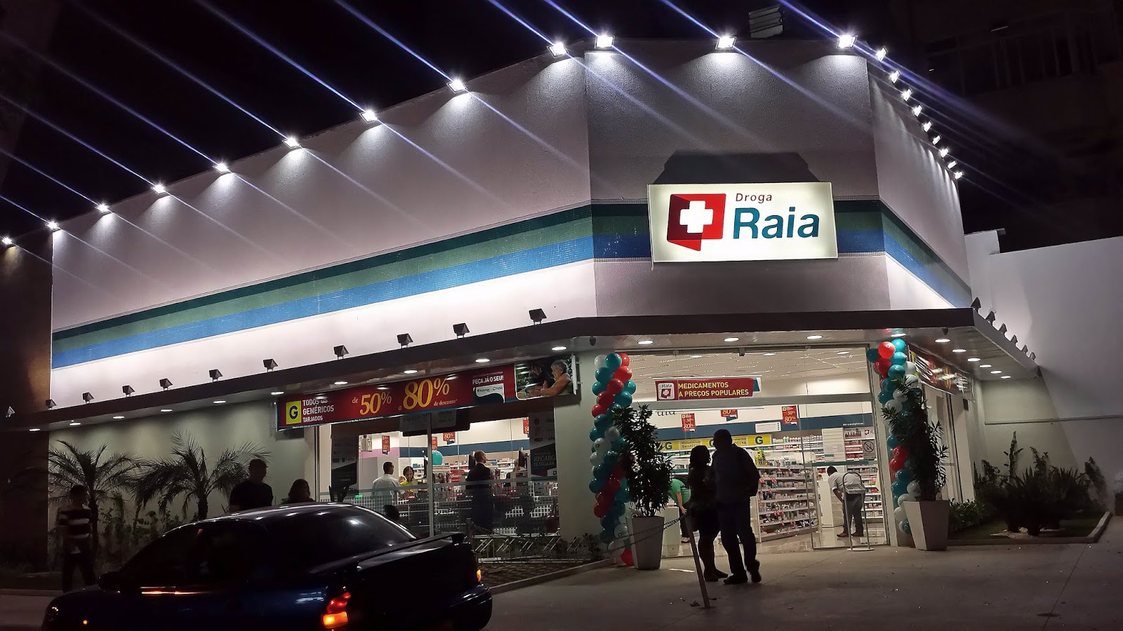 Inauguração da Drogaria Raia