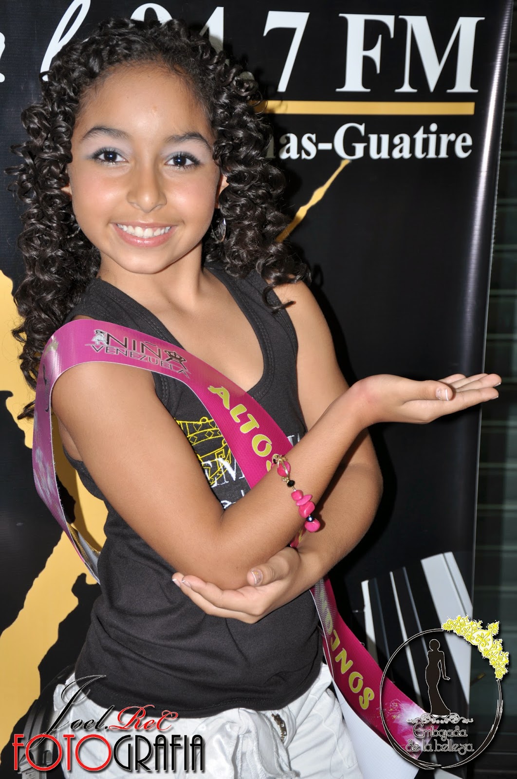 NIÑA VENEZUELA 2014