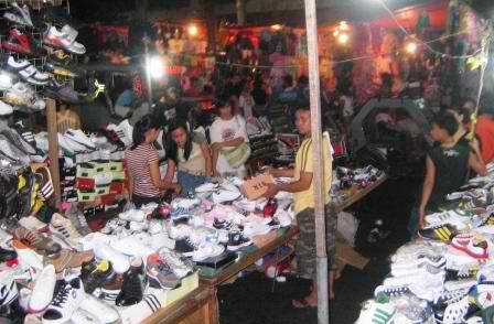 The Early Morning Chat: Shopping at Divisoria