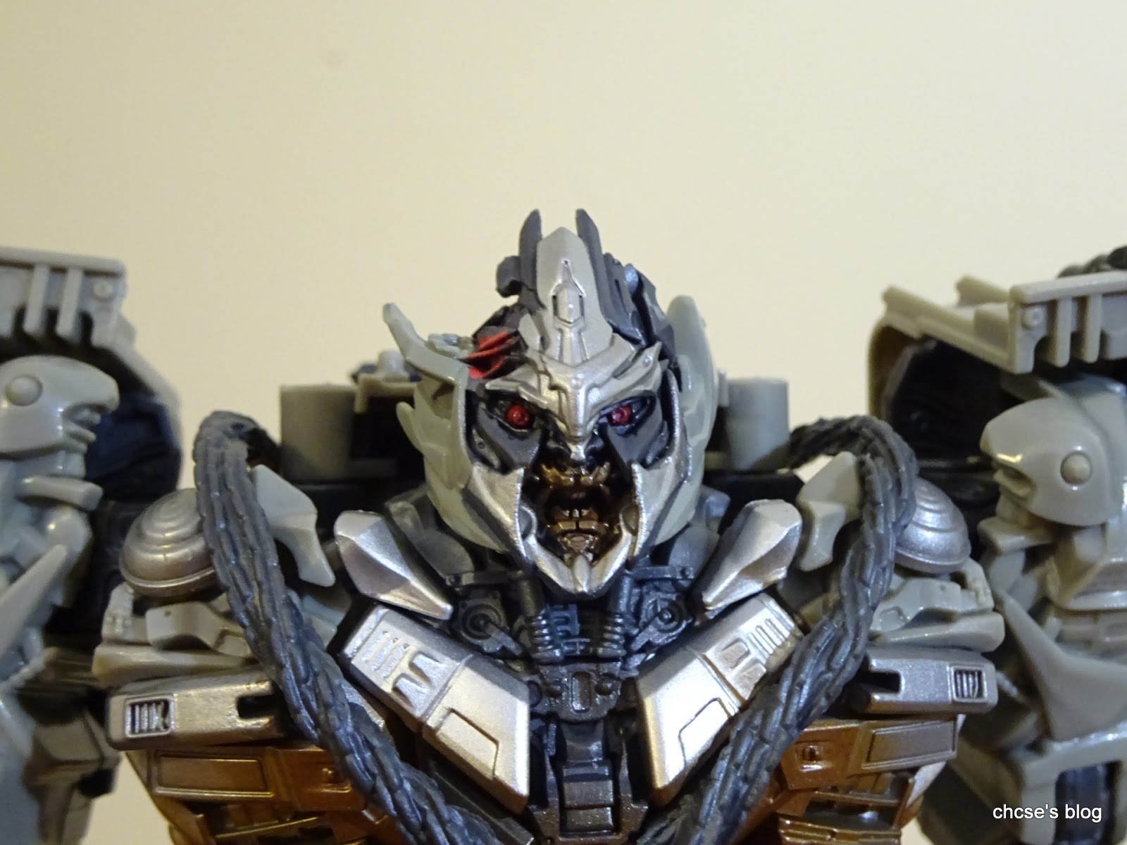 ChCse's blog: Toy Review: Transformers Generations Studio Series ...