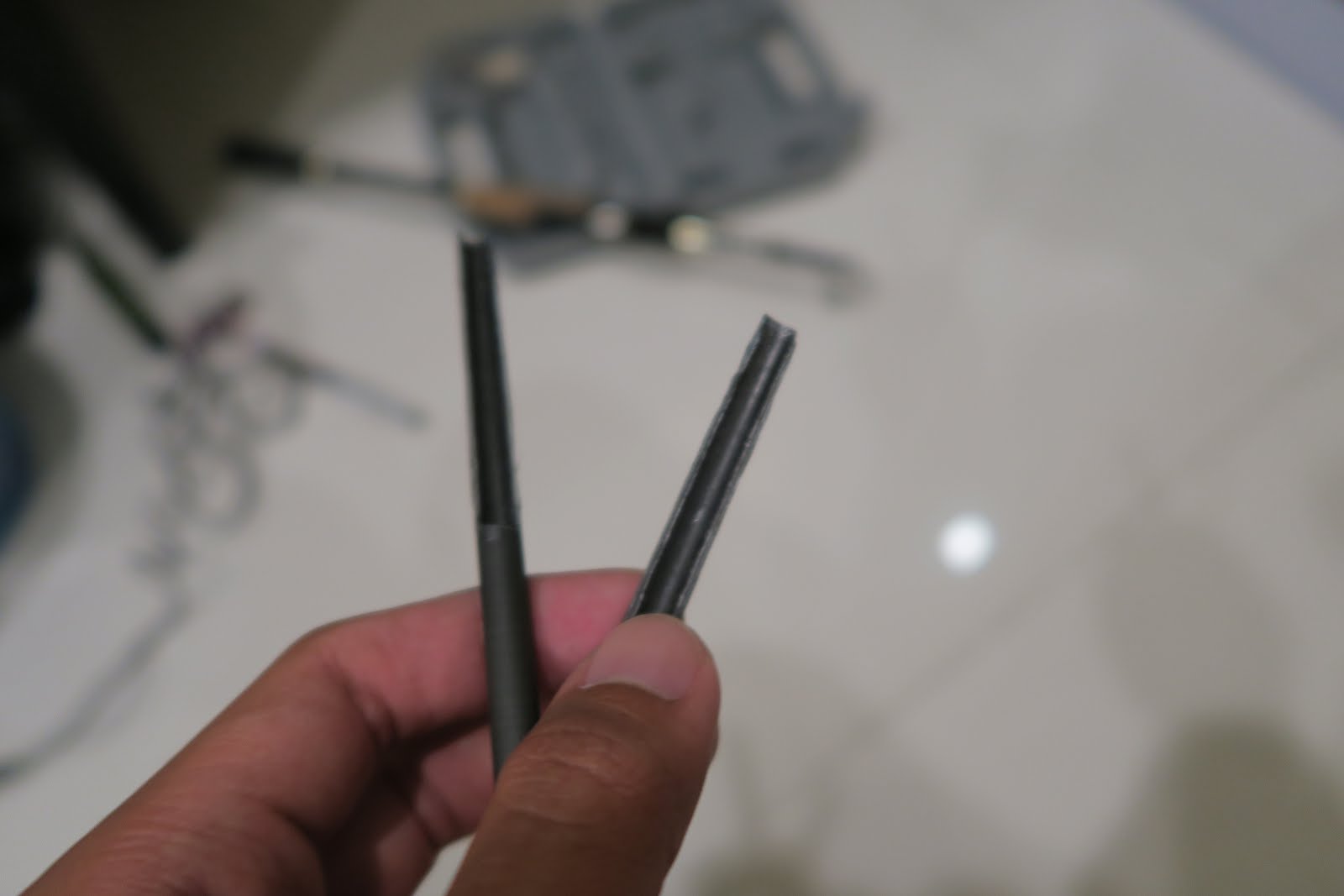 DIY Telescopic Fishing Gaff Tutorial | Jenius