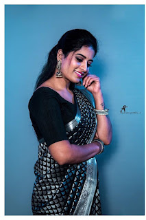 TV Actress Anshu Reddy Beautiful Saree Stills