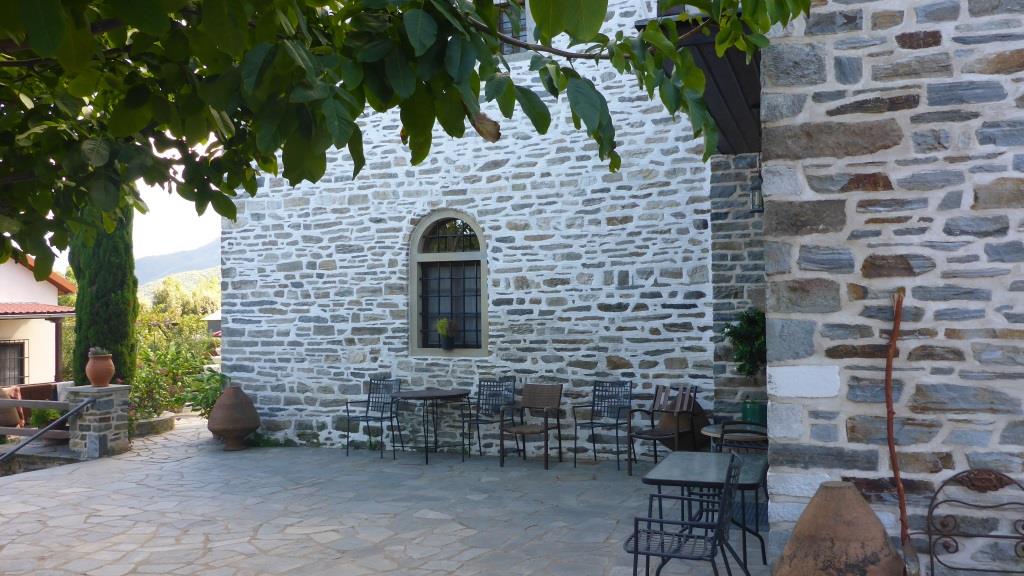 Δρομοκήρυξ: Νο 2/5 - ΚΑΡΥΕΣ Η ΠΡΩΤΕΥΟΥΣΑ ΤΟΥ ΑΓΙΟΥ ΟΡΟΥΣ.