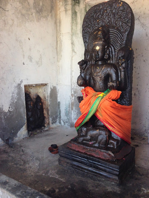 Tamilnadu Tourism: Abathsahayeswarar Temple, Ponnur – The Temple