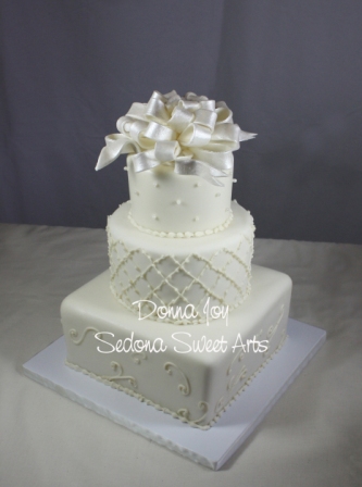 Francelle's blog: It was a beautiful modern 3 tier square champagne and ...