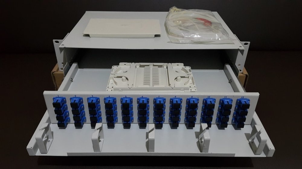 EDUCATION: Peralatan Penanganan Jaringan Fiber Optik