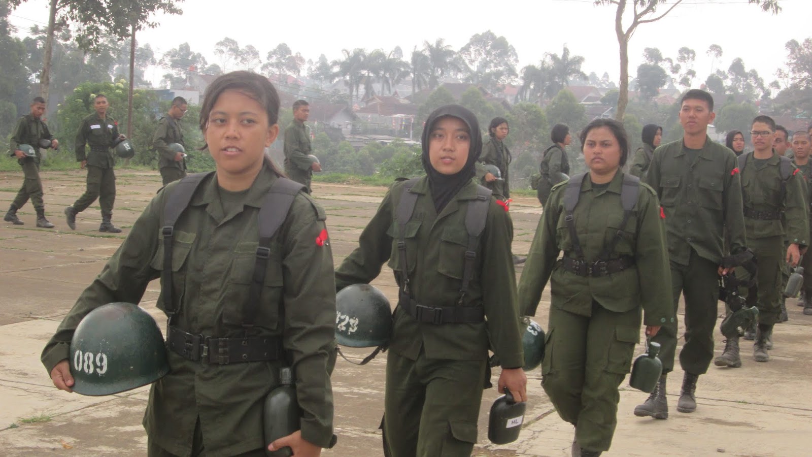 RESIMEN MAHASISWA SELURUH INDONESIA