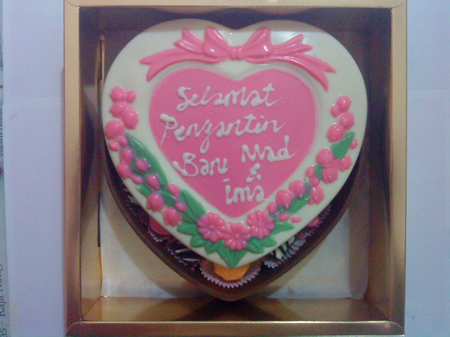Pretty Choc Homemade Chocolate & Cakes: Coklat Kotak Love