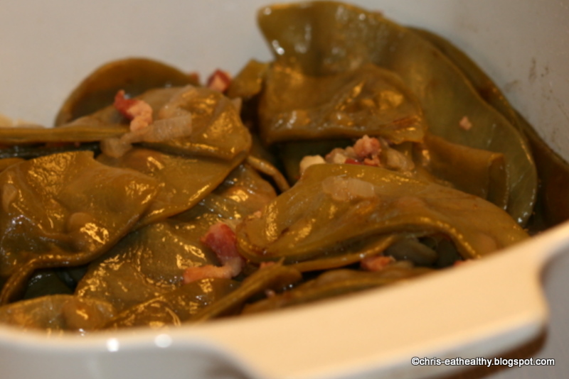 chris-eathealthy: Stir-fried fresh “eyebrow beans” with bacon