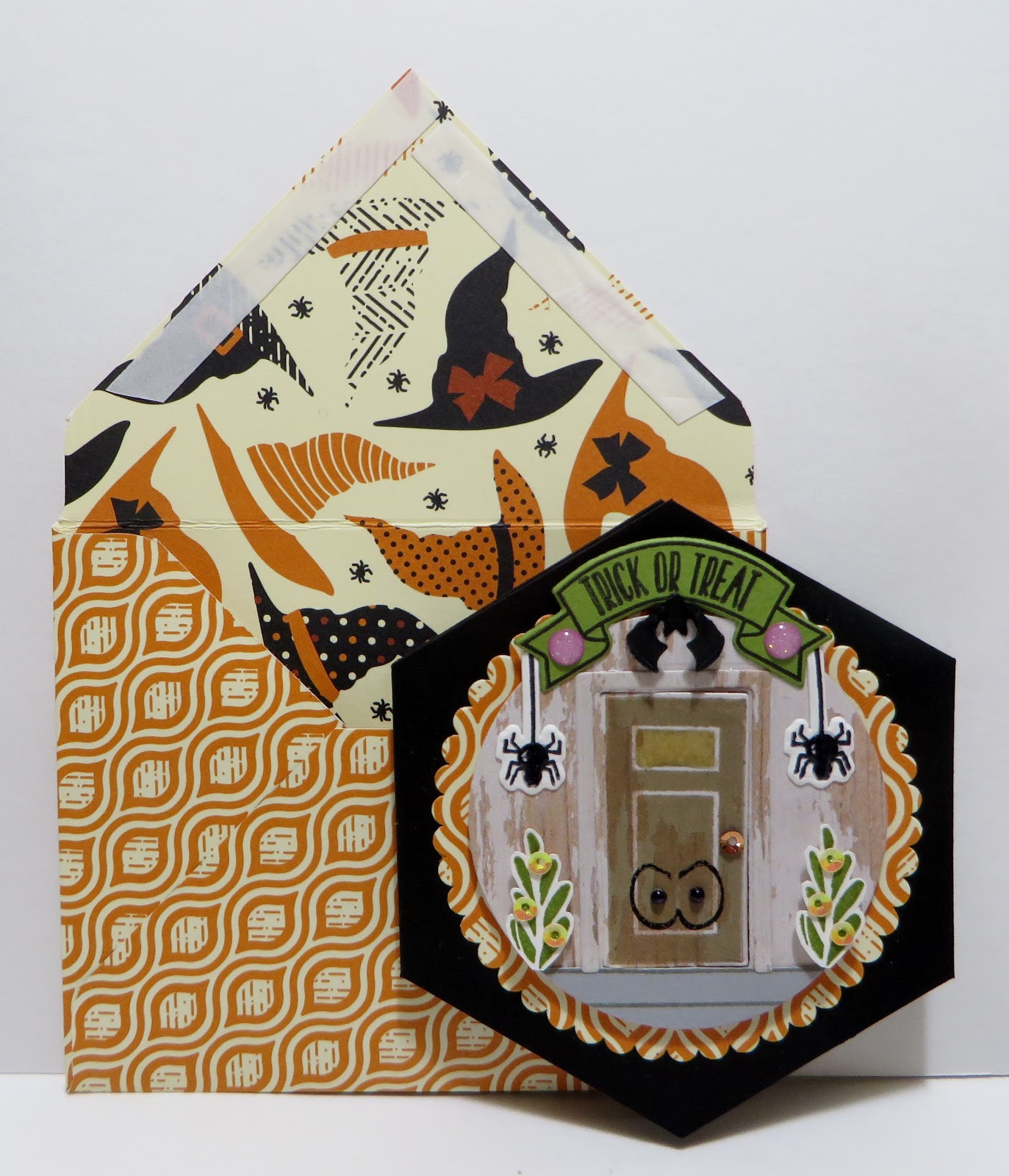 Lynn's Locker: Hexagon Card Envelope, Spooky Night, Labels to Love ...