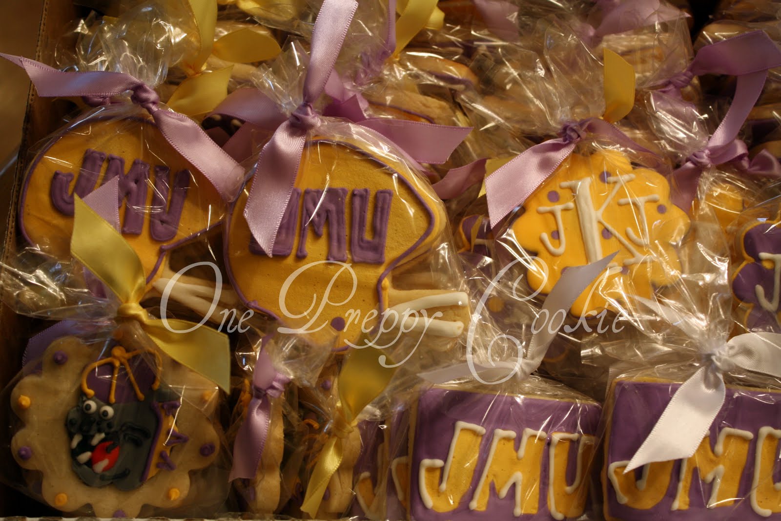 One Preppy Cookie: JMU Dukes Wedding Cookies