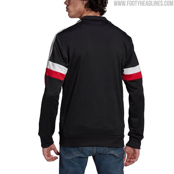 Verrücktes Manchester United 21-22 Pre-Match Trikot + Trainingstrikots ...