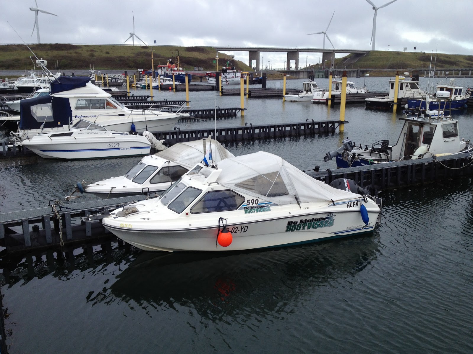 De Kleine Bootvisser: Onze Boot: Beekman 590 Pro Fish