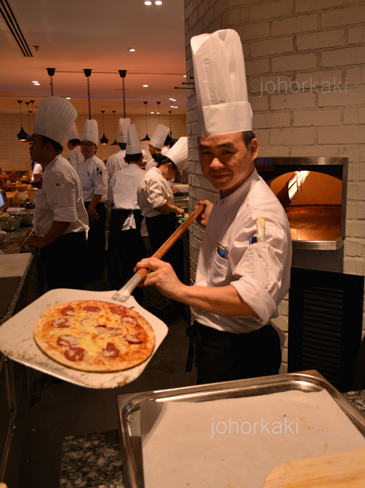 Johor Buffet - Cafe BLD in Renaissance Johor Bahru Hotel in Permas Jaya ...