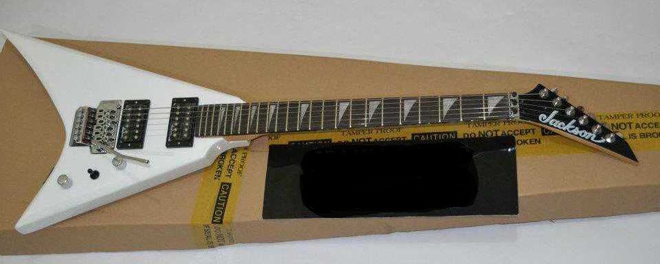 Kendari Musik: Jual Gitar Jackson Flying V (New)