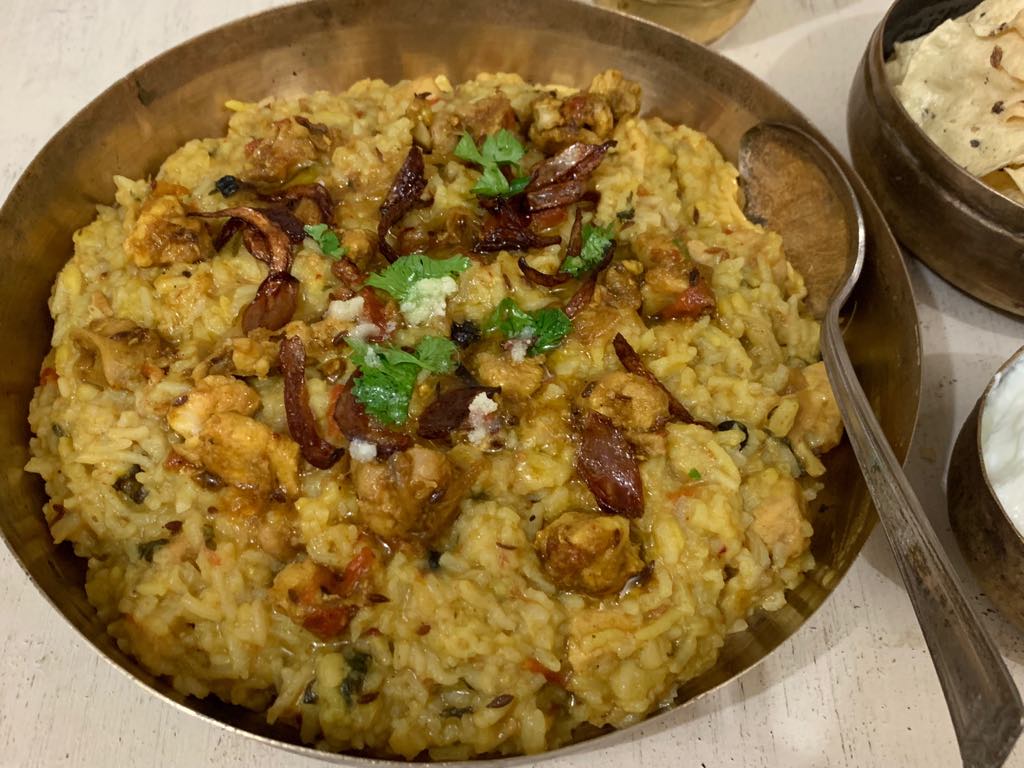 Shobha's Food Mazaa: CHICKEN KHICHDA / CHICKEN AND DAL KHICHDI