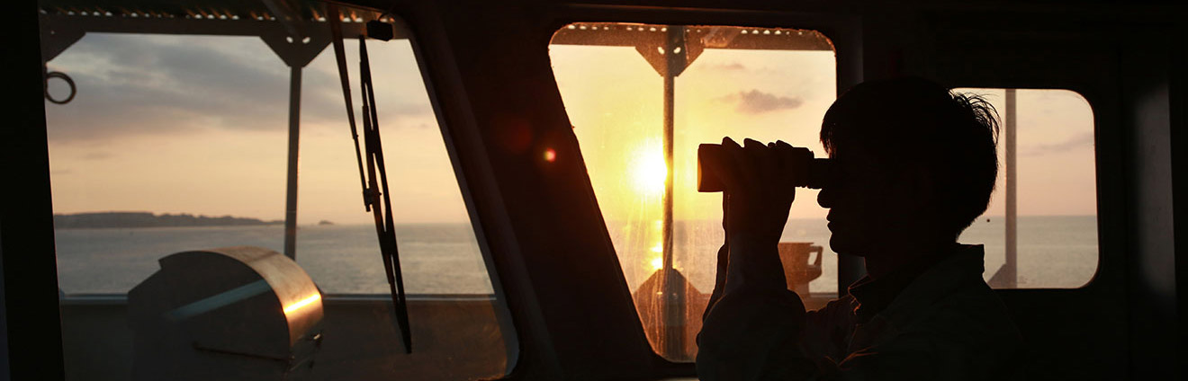 pinoy seafarers' rights: Seafarers as contractual employees