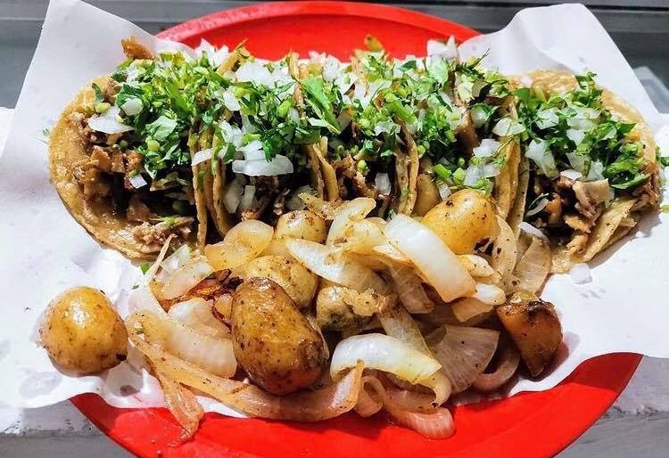 LA BARDA TACOS Y TORTAS