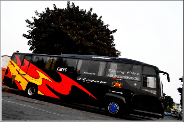 Bejeu, Hot Spot on The Bus ~ Motor-motoran