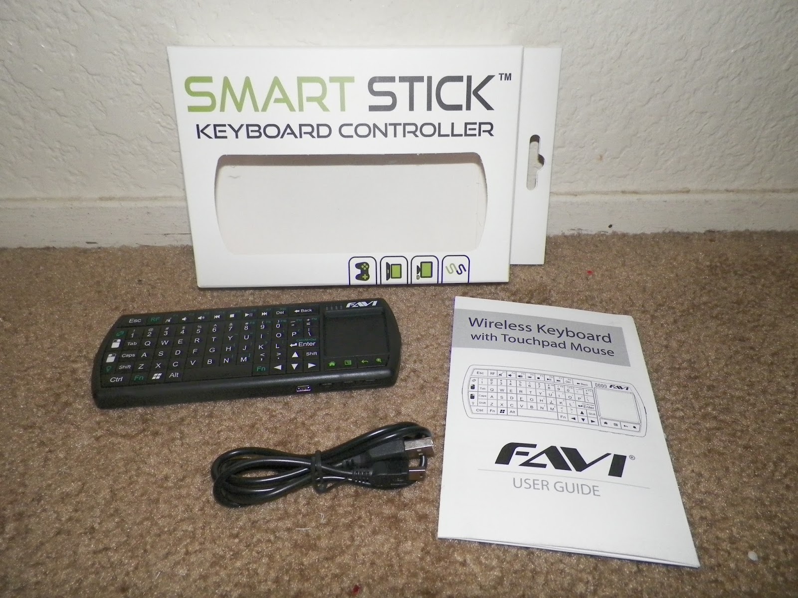 mygreatfinds: FAVI Mini Keyboard With Laser Pointer Review
