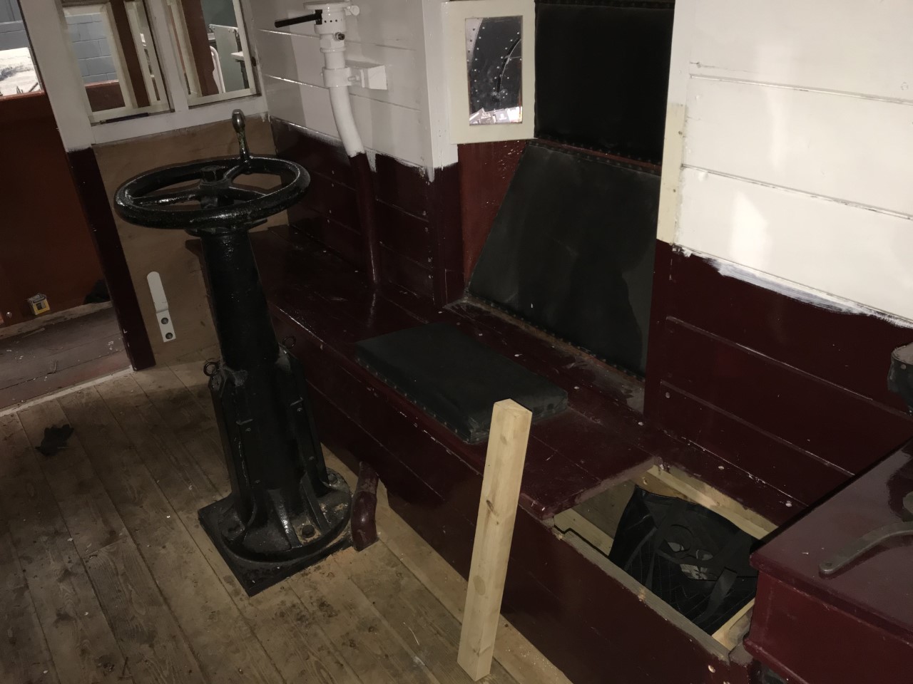 North Tyneside Steam Railway: Brake van interior work