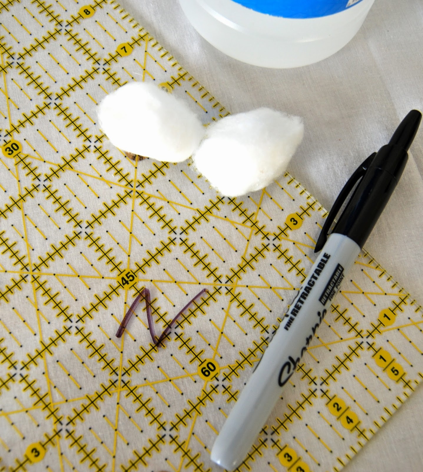 Pedal Sew Lightly: Easy Ruler Modification - Tuesday Tip