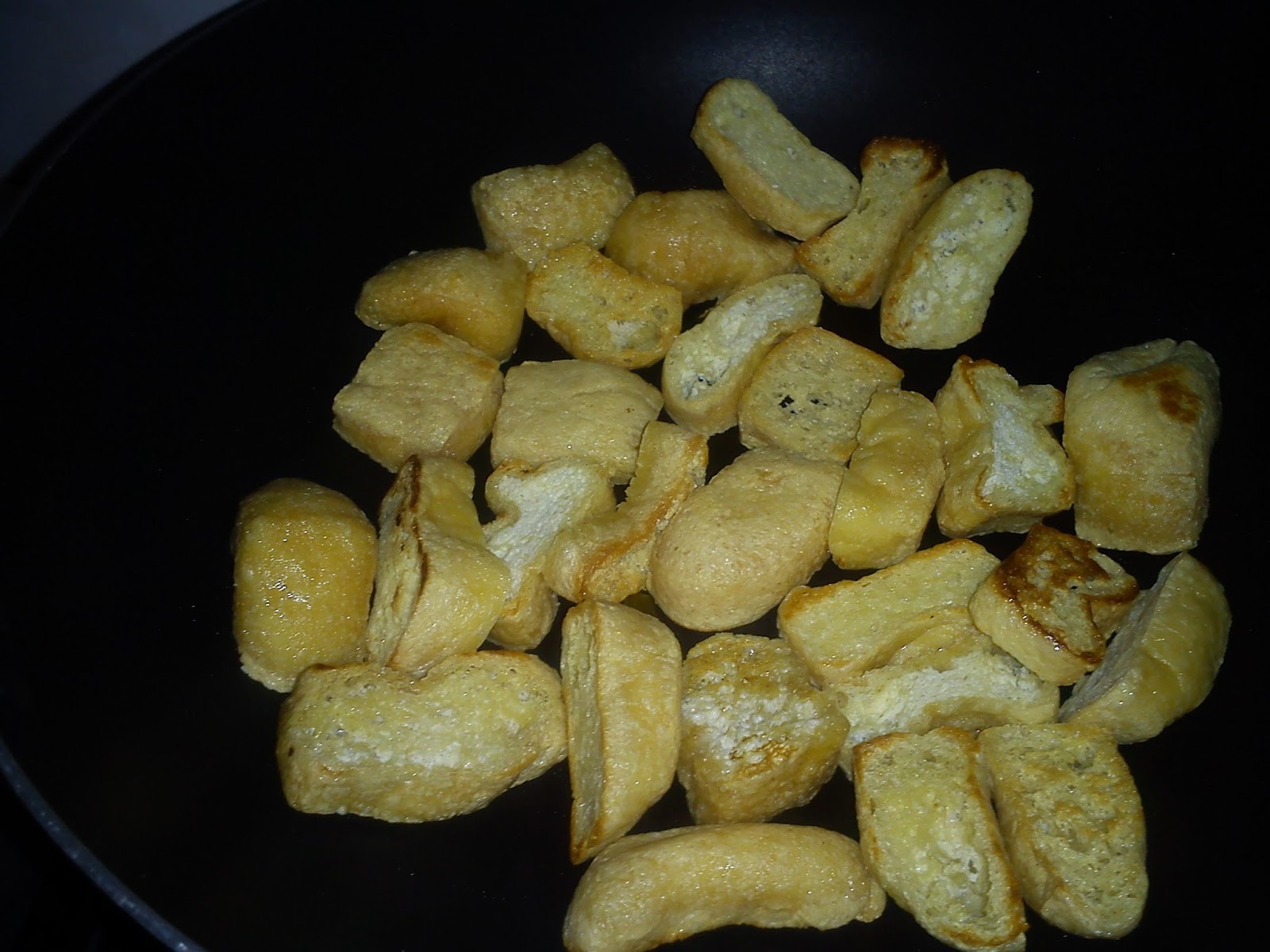 Cooking Pleasure: BRAISED TAUPOK WITH MEI CAI