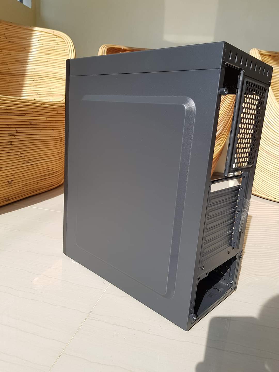 Review Singkat Casing PC Murah Cube Gaming HARLOT Side Temper Glass ...