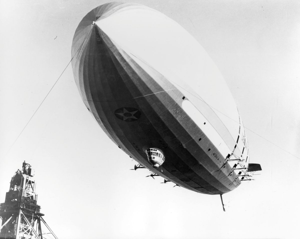12 Amazing Vintage Photographs of USS Macon, the Navy’s Last Flying ...
