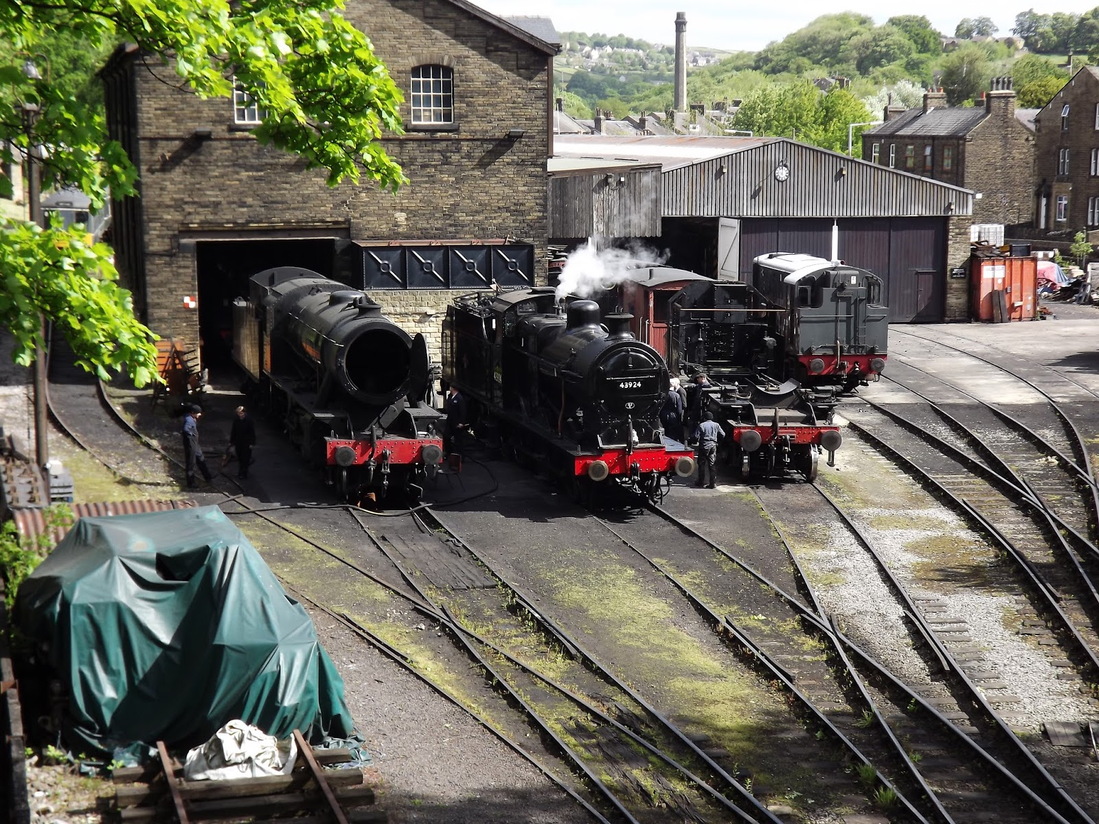 Steam Memories: Ivatt class 2 tank 41241