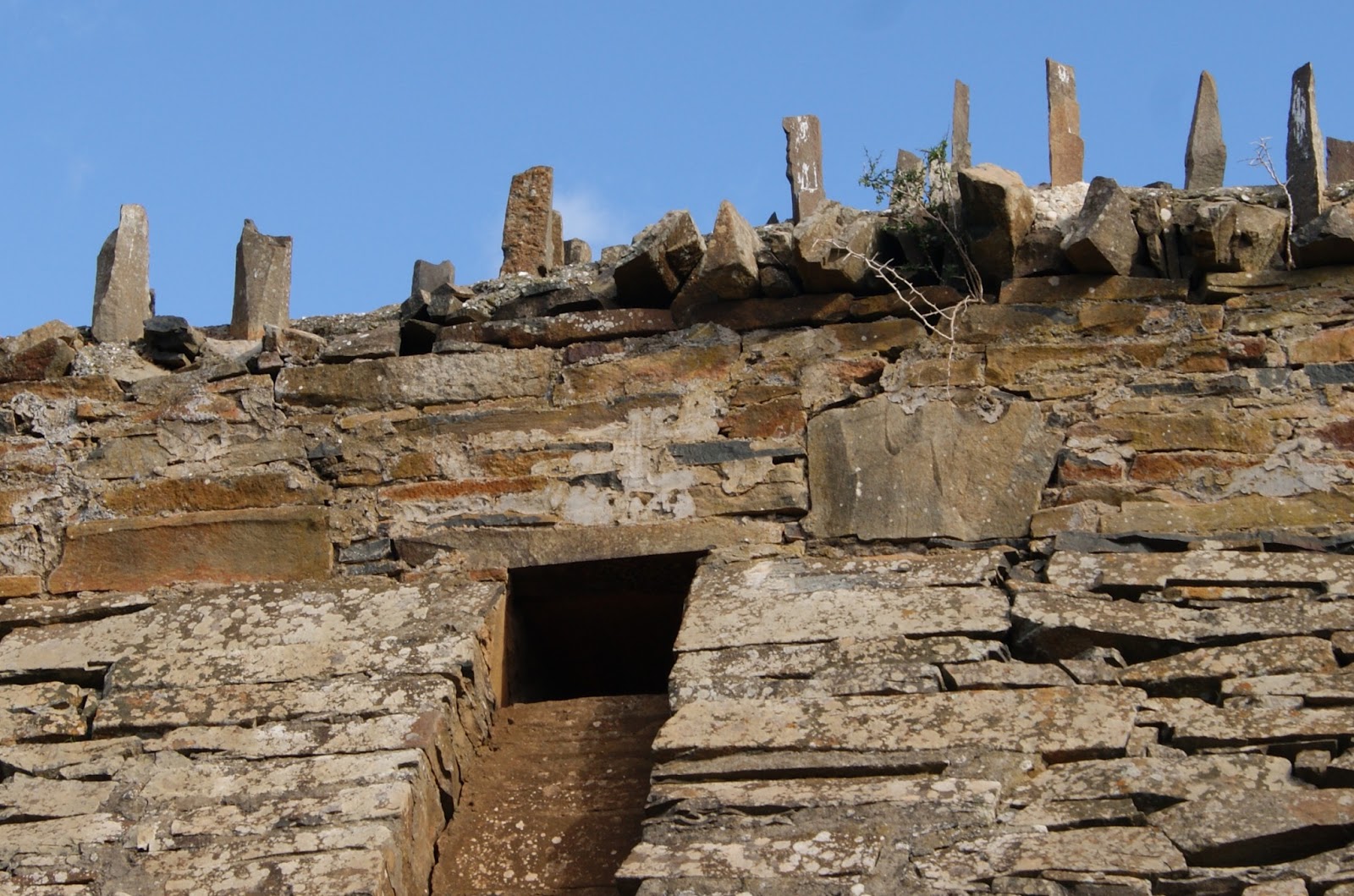 On The Convict Trail: The Spiky Bridge