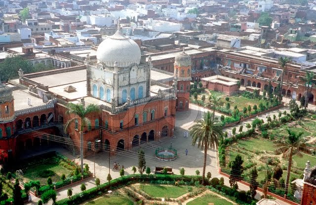 Maulana Hasan Jan Shaheed - 100th Deoband Confrence ~ Sirat e Mustaqeem