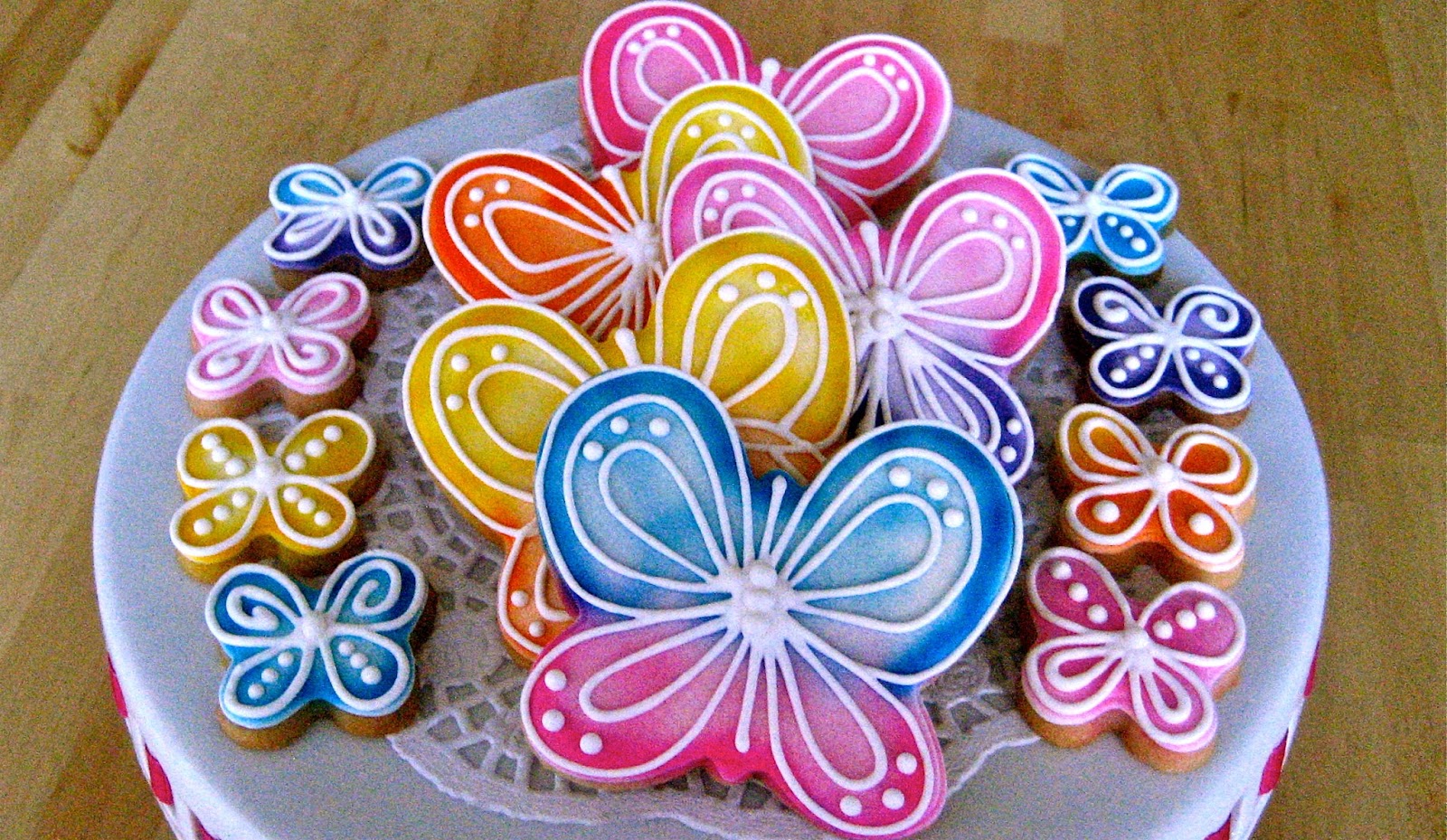 Have A Cookie!: Airbrushed Butterflies