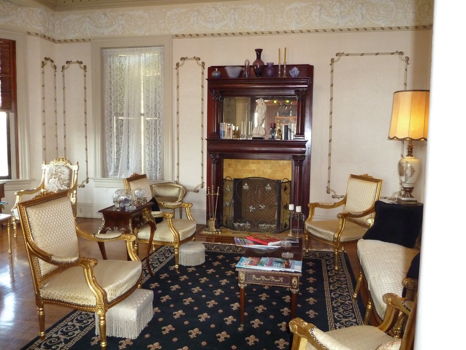 Beaucoup Joie de Vivre: Grace Manor - A Stately and Beautiful B & B