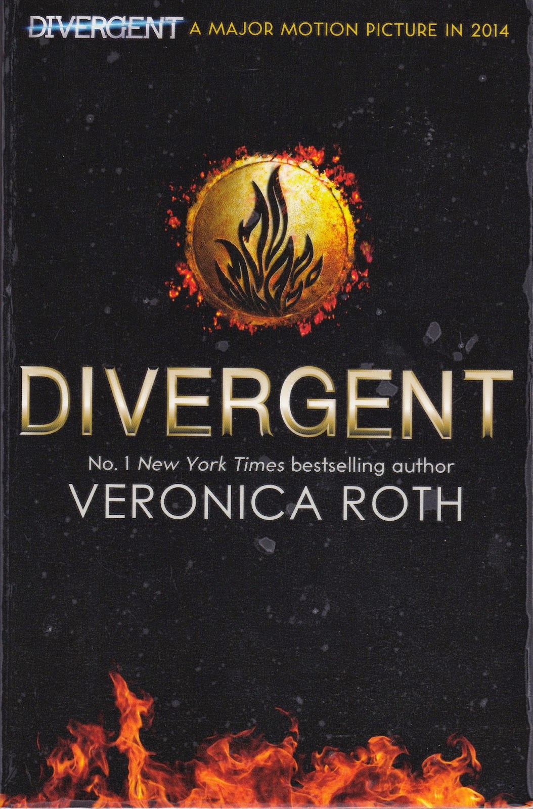 Little Library of Rescued Books: Divergent by Veronica Roth