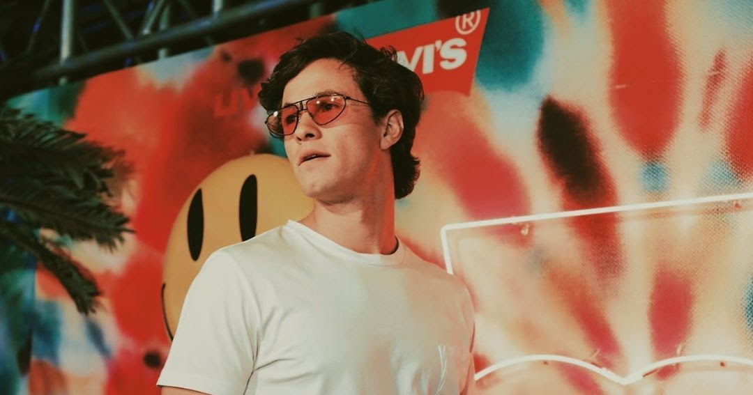 Mus : Biografia de Michael Ronda